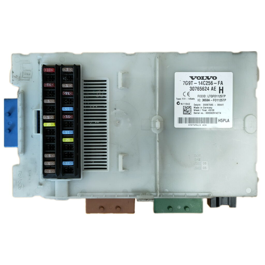 Volvo V70 Body Control Module / CEM Module | Fusebox | Delphi ...